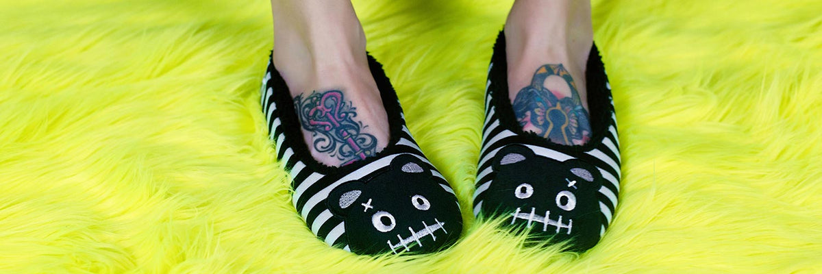 Slippers – T.U.K. Shoes Europe